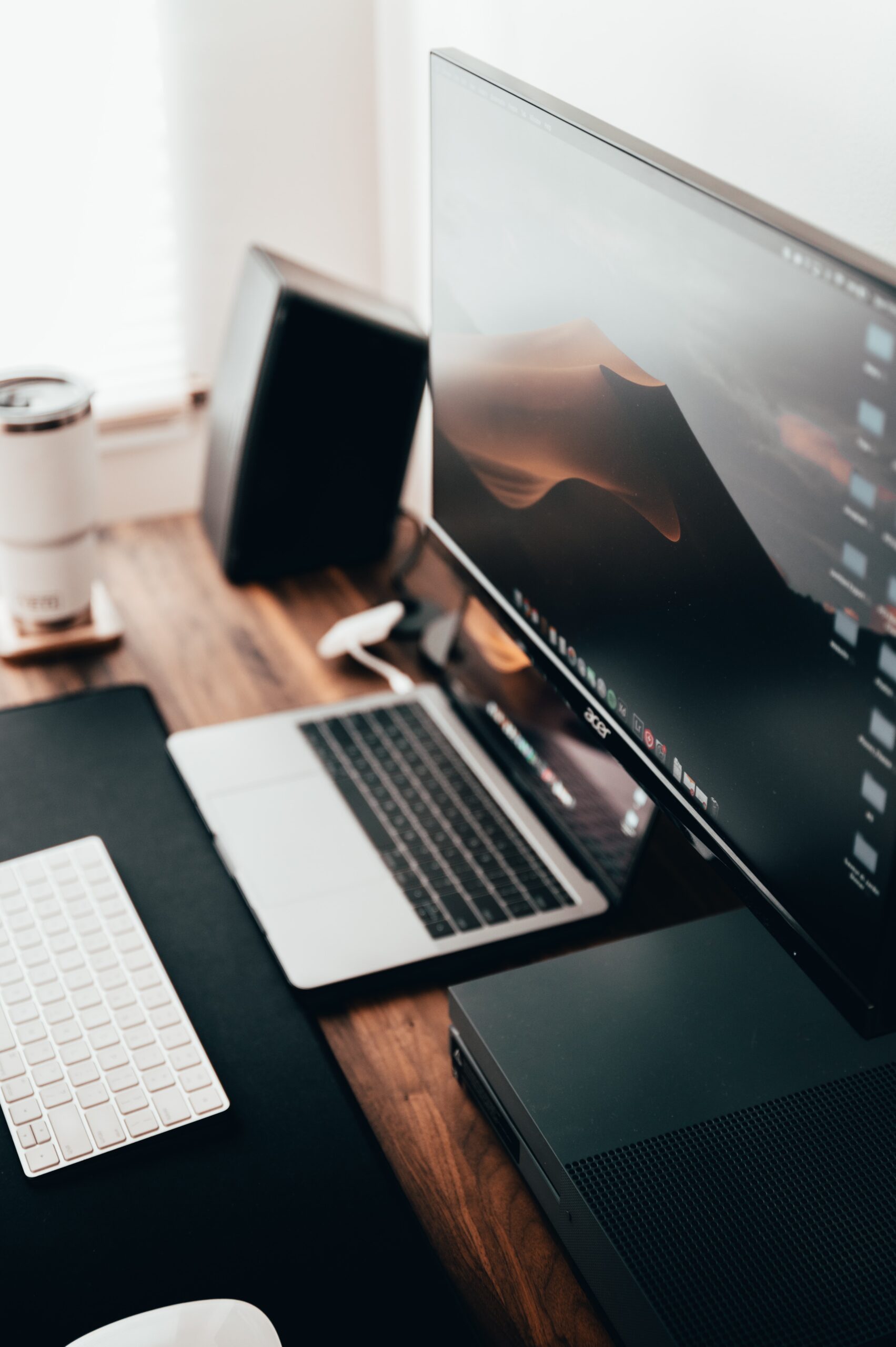 フロントエンドエンジニア - KABTO | 株式会社カブト